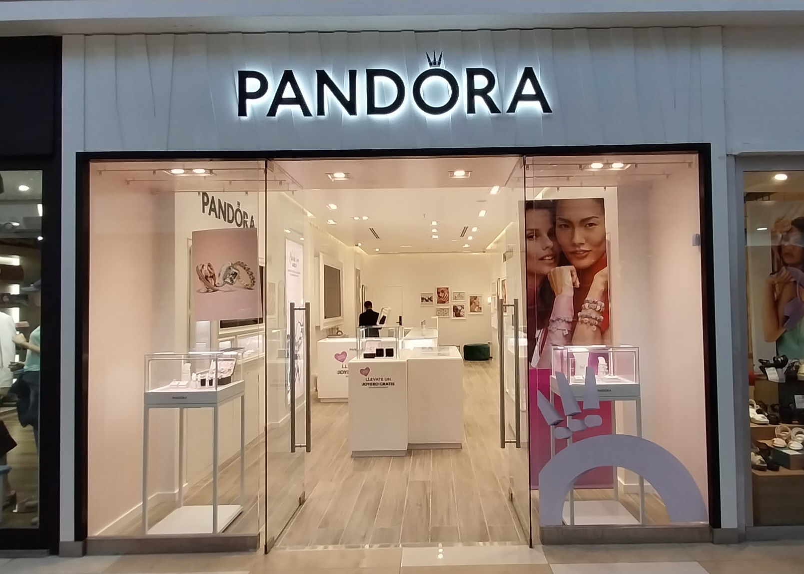 ¡Noviembre recargado! Estas son las marcas top que aterrizan en el ...